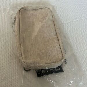 Nordace | Bags | Nordace Siena Ii Wash Pouch | Poshmark
